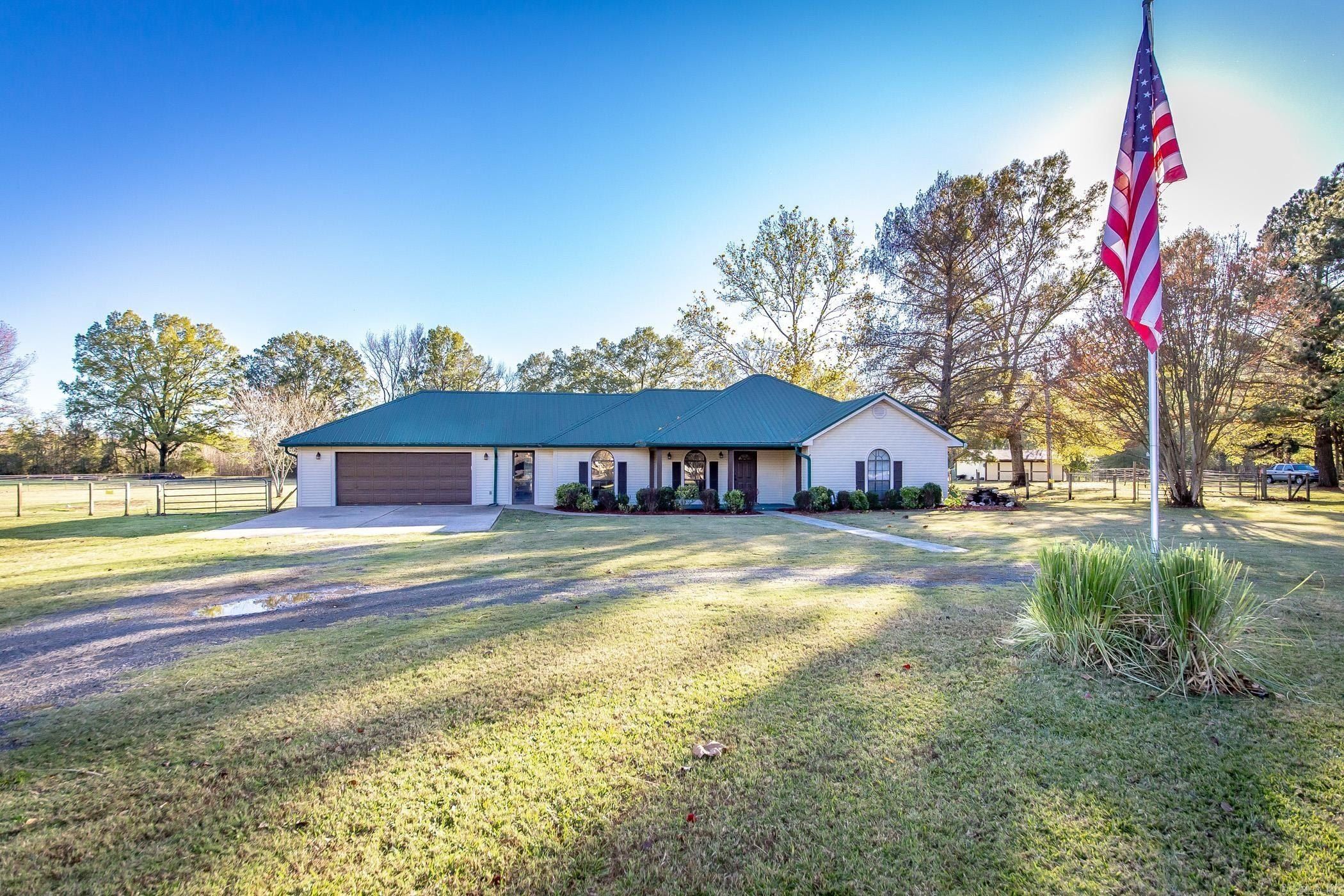 159 Jones Loop, El Paso, AR 72045 | MLS: 24042237 | Land and Farm