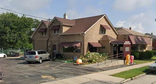 4952 W Forest Home Ave, Milwaukee, WI 53219 | MLS: 1900164 | Land and Farm