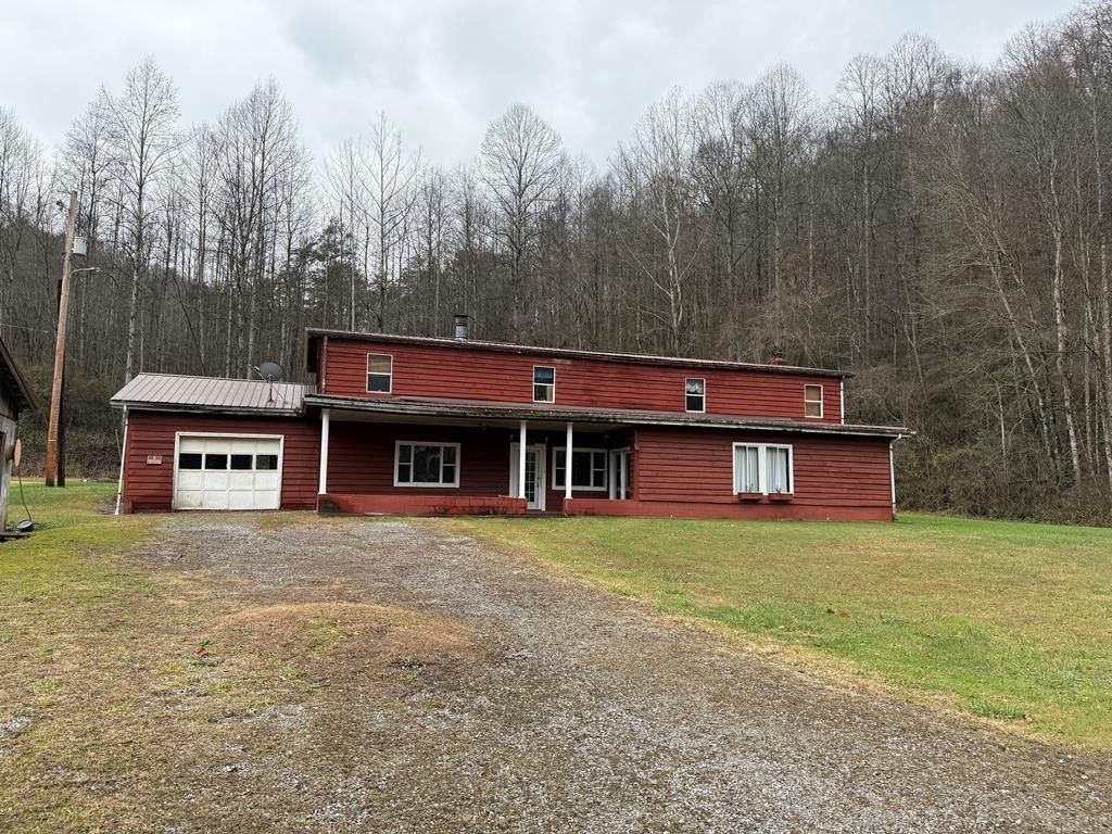 5768 State Hwy 1056, Ransom, KY 41558 | MLS: 124210 | Land and Farm