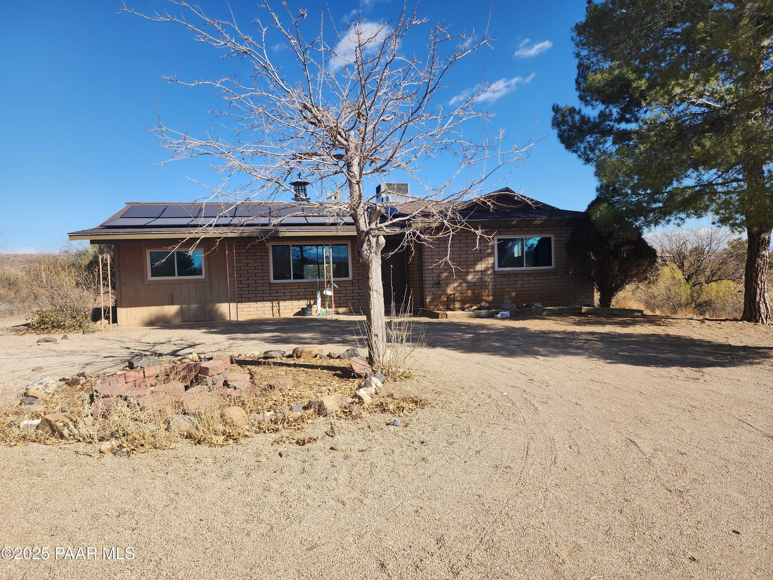13553 S Burton Road, Mayer, AZ 86333 | MLS: 1069977 | Land and Farm
