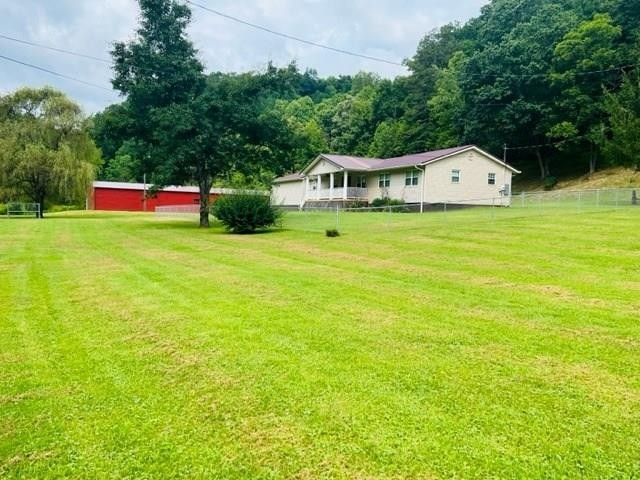 811 State Rt. 1750, East Point, KY 41216 | MLS: 121617 | Land and Farm
