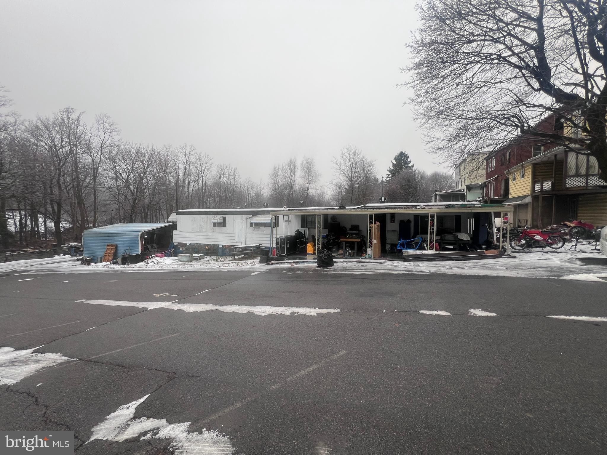 1418 RAILROAD STREET, Gilberton, PA 17934 | MLS: PASK2019282 | Land and ...