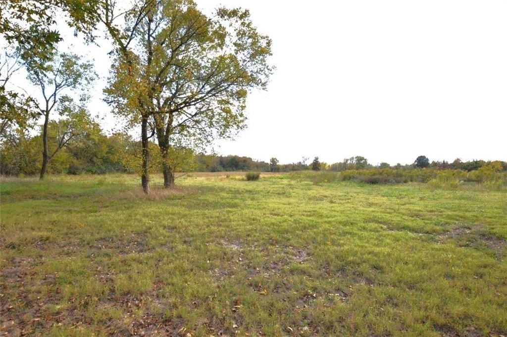 514 SW 3rd ST, Spiro, OK 74959 | MLS: 1300325 | Land and Farm