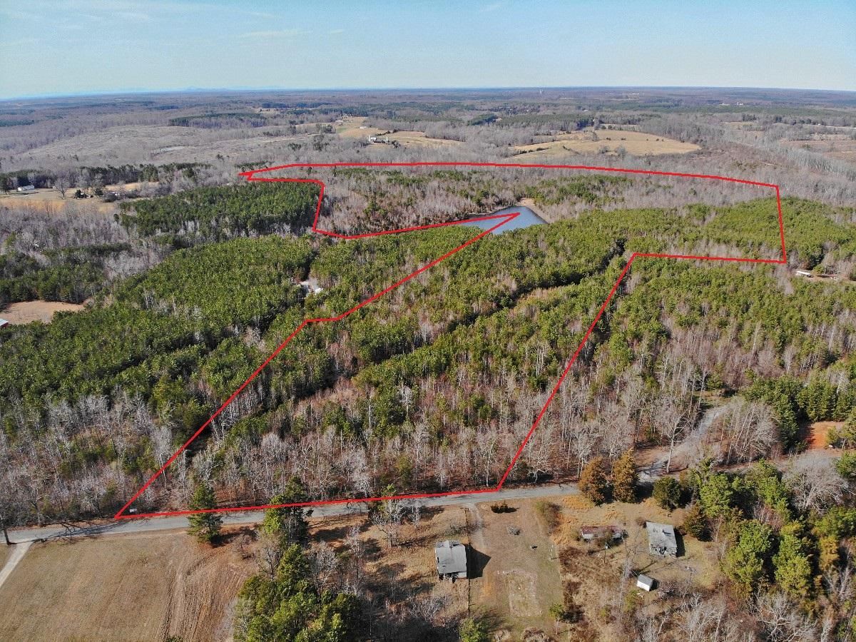 96 acres in Crewe, VA, 23930 | MLS: B904 96+/-ac Katz Tract | Land and Farm