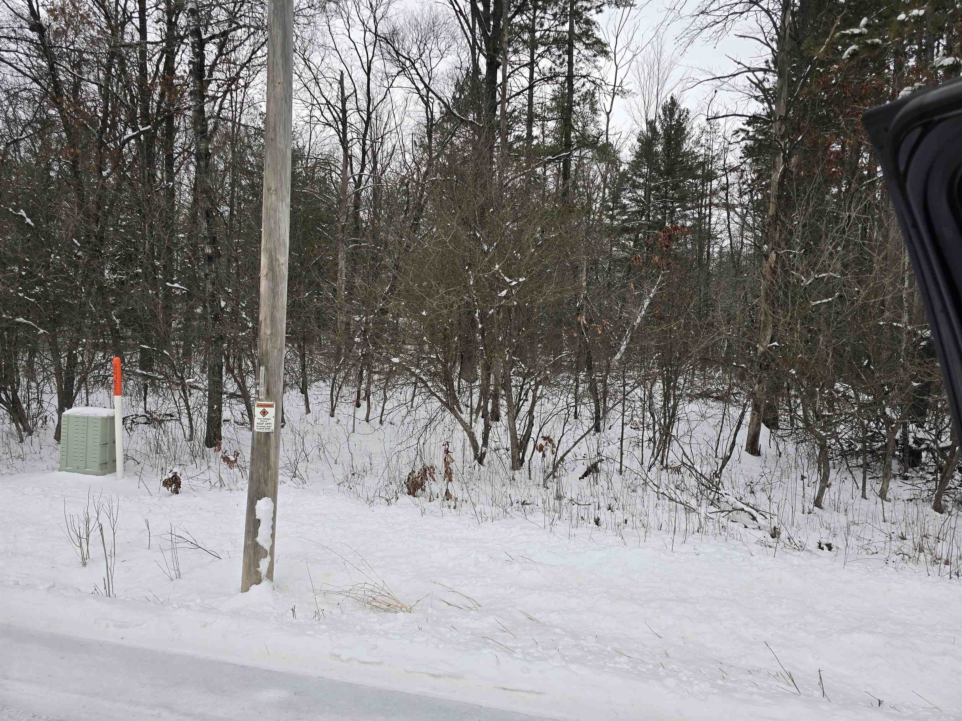 JACKLIN HEIGHTS Circle, Crivitz, WI 54114 | MLS: 50304959 | Land and Farm