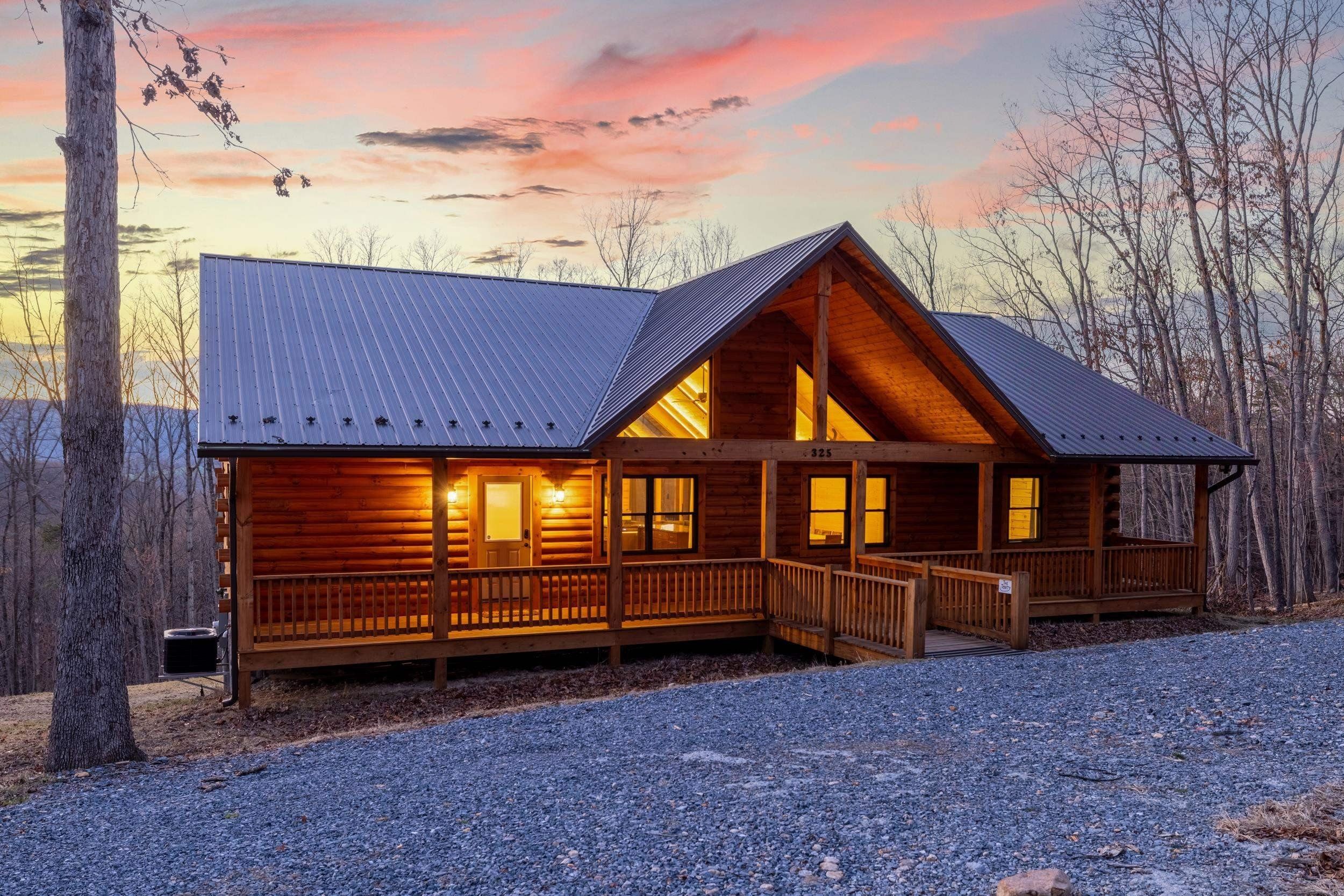 325 RIVENDELL LN, Shenandoah, VA 22849 | MLS: 662086 | Land and Farm