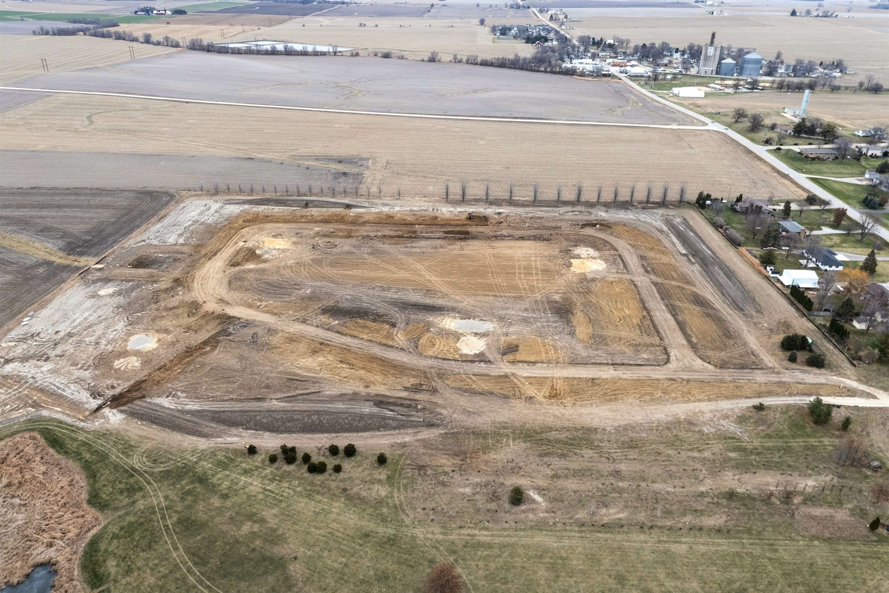 Lot 15 Maple Grove, Donahue, IA 52746 | MLS: 151124 | Land and Farm