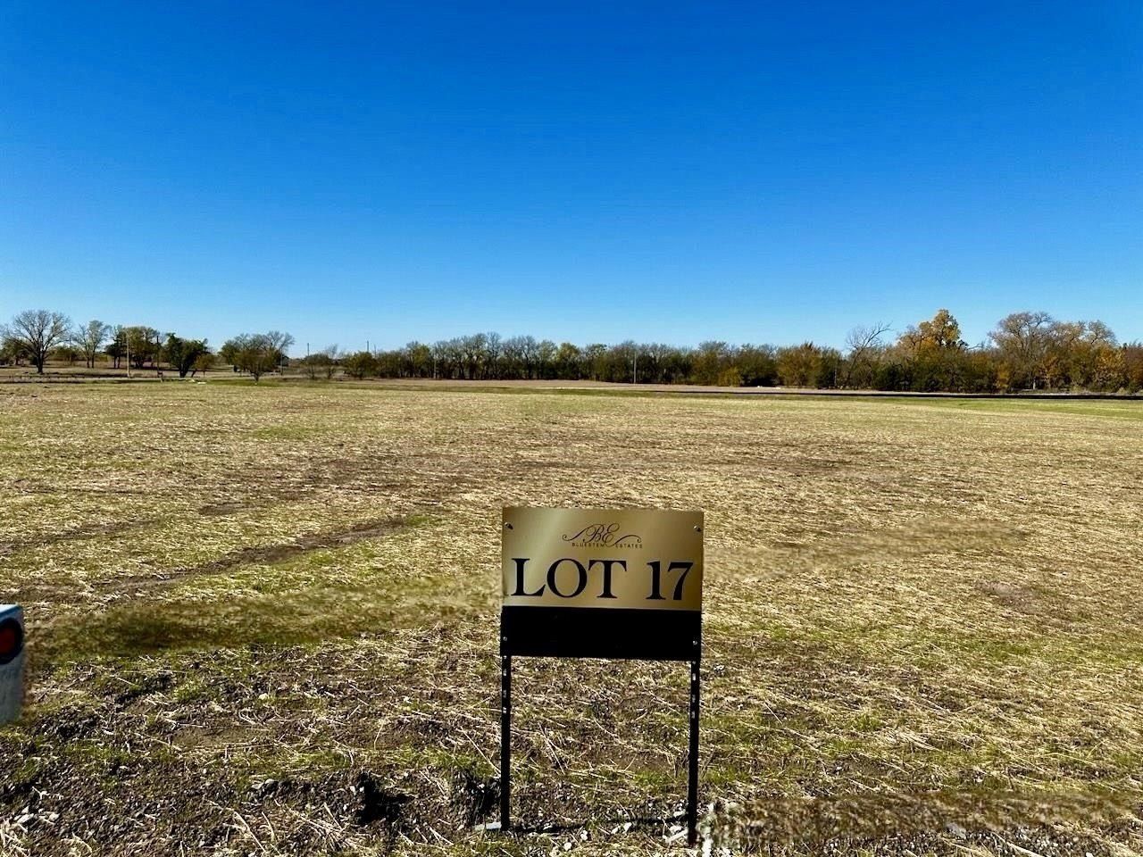 17 Cypress St, Derby, KS 67037 | MLS: 653462 | Land and Farm