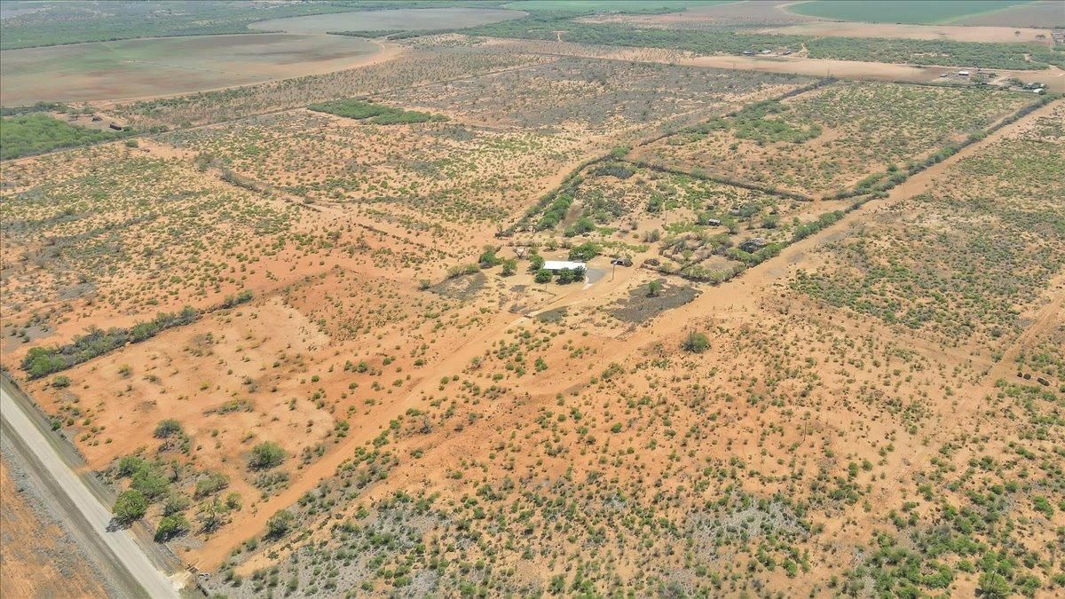 1582 County Road 3700, Dilley, TX 78017 | Land and Farm