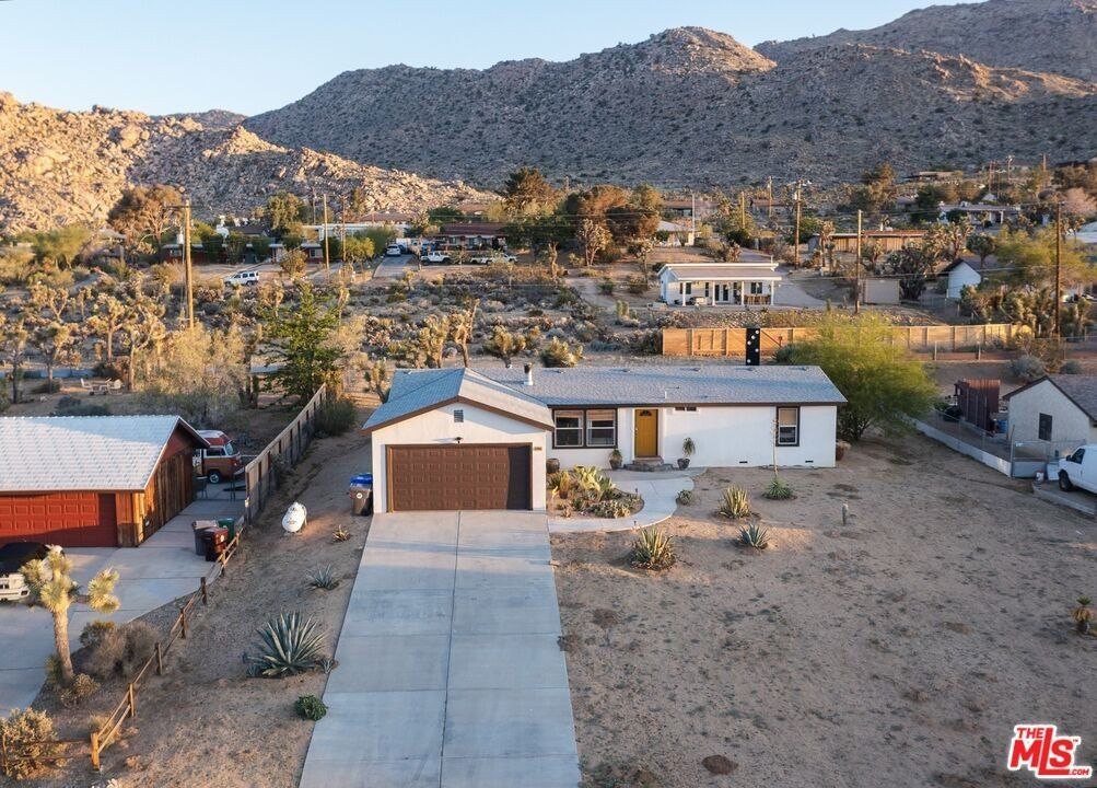 60985 Navajo Trl, Joshua Tree, CA 92252 | MLS: 25526987 | Land and Farm