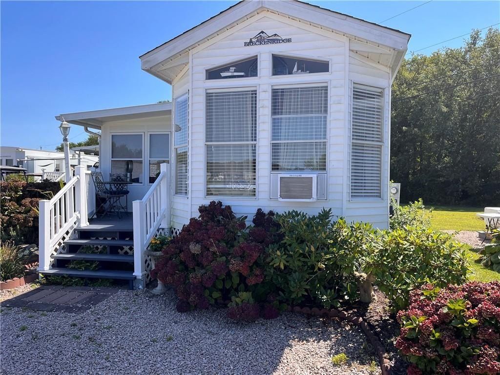 118 Dunns Corner Road, Westerly, RI 02891 | MLS: 1385321 | Land and Farm