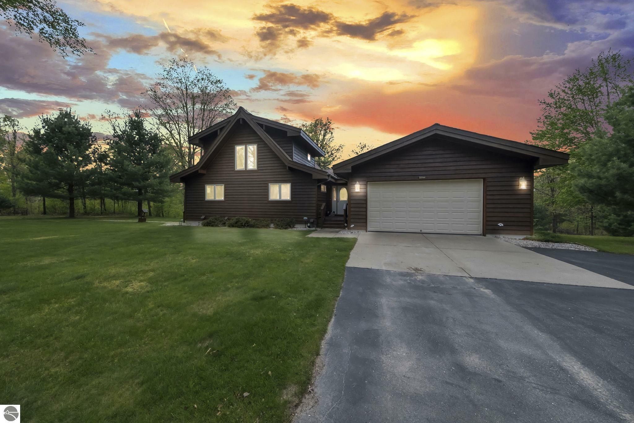 1735 17 MILE ROAD, Marion, MI 49665 | MLS: 1930558 | Land and Farm