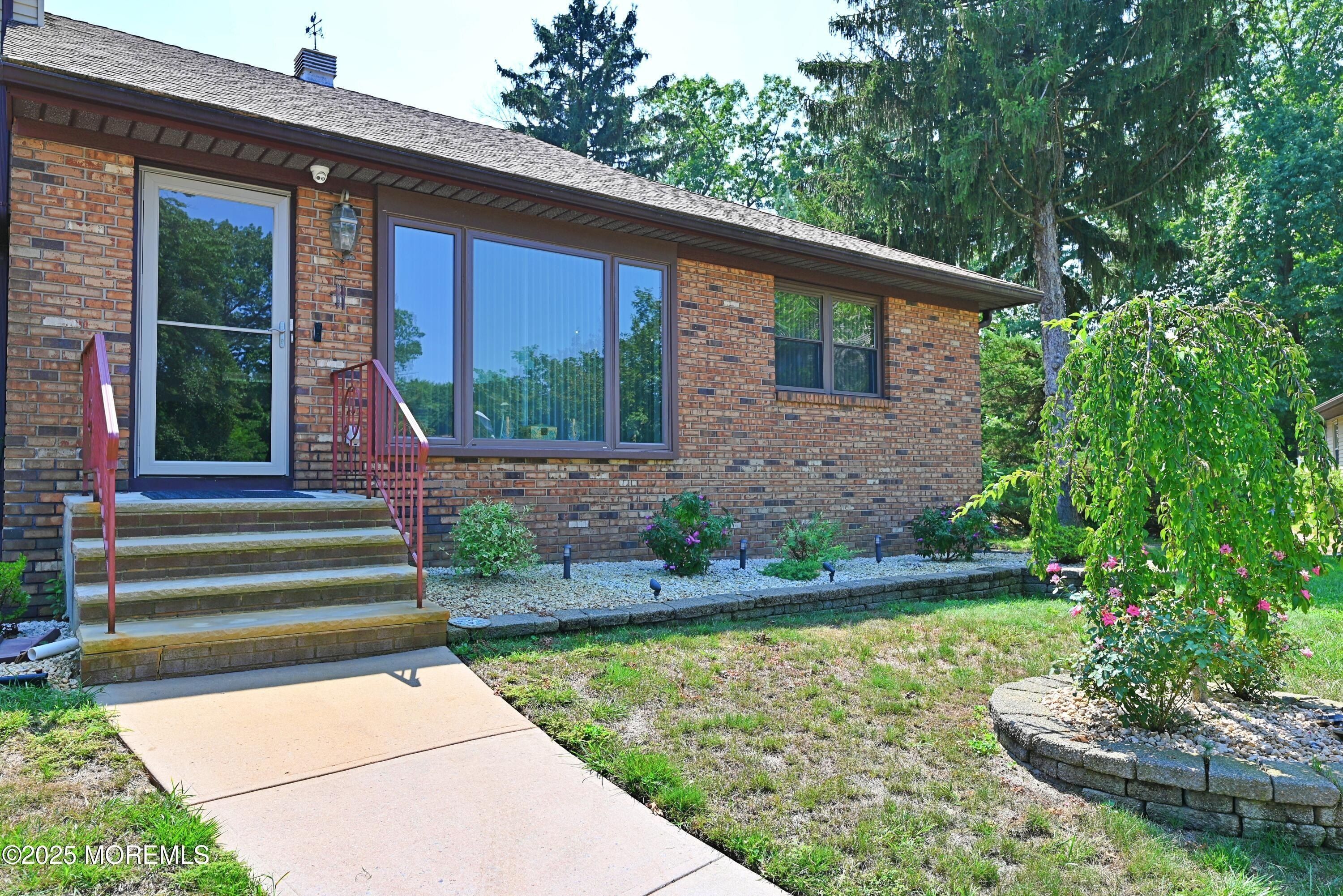 20 Pendleton Place, Old Bridge, NJ 08857 | MLS: 22524957 | Land and Farm