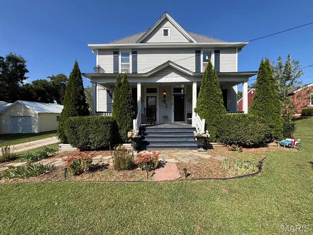 809 E. Main Street, Perry, MO 63462 | MLS: 25066919 | Land and Farm