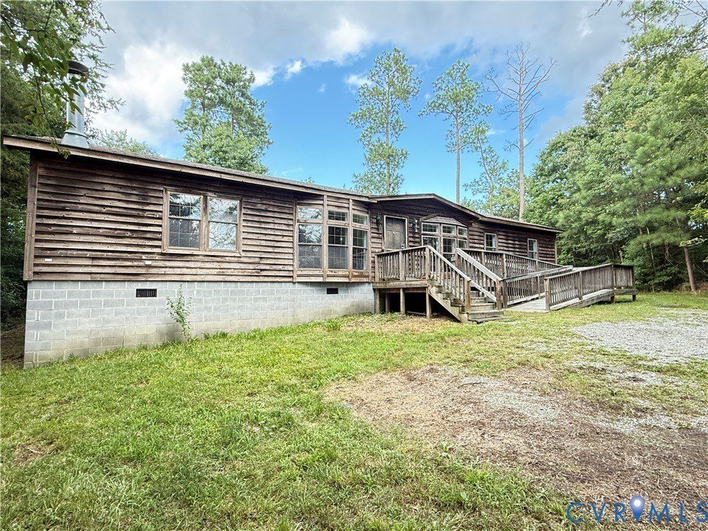 25150 Selma Road, Jetersville, VA 23083 | MLS: 2518730 | Land and Farm