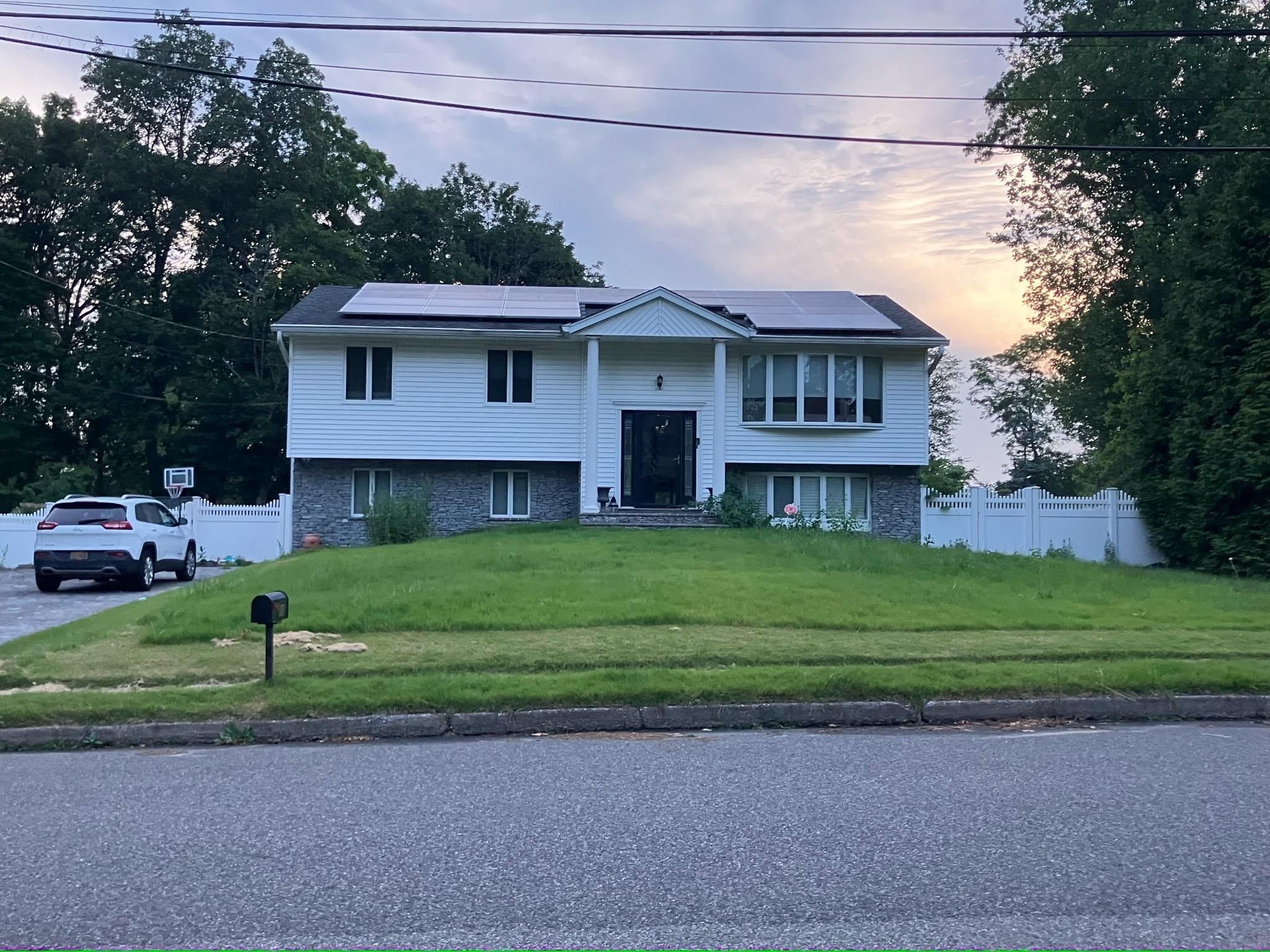 11 Dale Lane, Hauppauge, NY 11788 | MLS: 884223 | Land and Farm