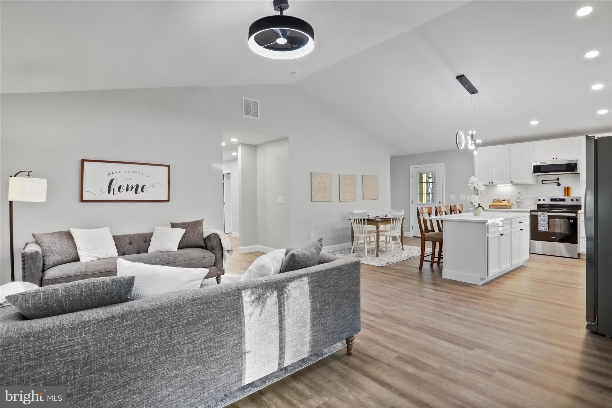 130 HIGHLAND WAY, Chester Gap, VA 22623 | MLS: VARP2002432 | Land and Farm