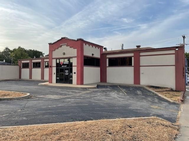 401 N 12th Street, Saint Joseph, MO 64501 | MLS: 2594395 | Land and Farm