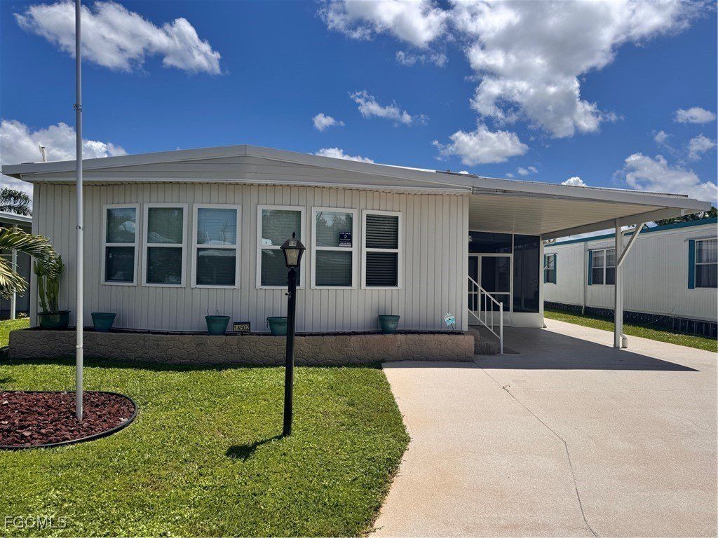 14502 Nathan Hale Lane, North Fort Myers, FL 33917 | MLS: 225044298 ...