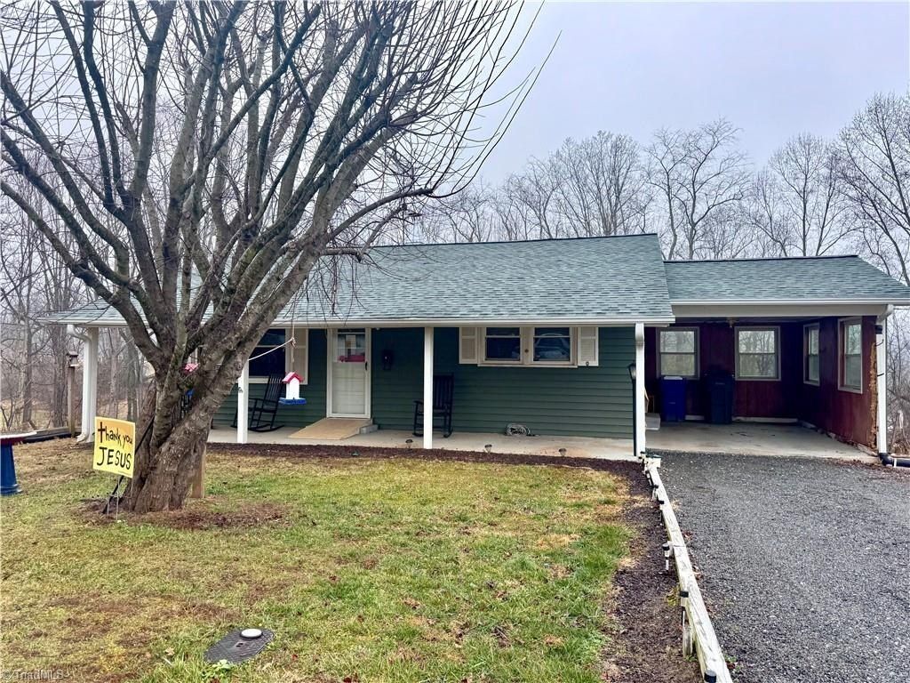 105 Pine Street, Jonesville, NC 28642 | MLS: 1206044 | Land and Farm