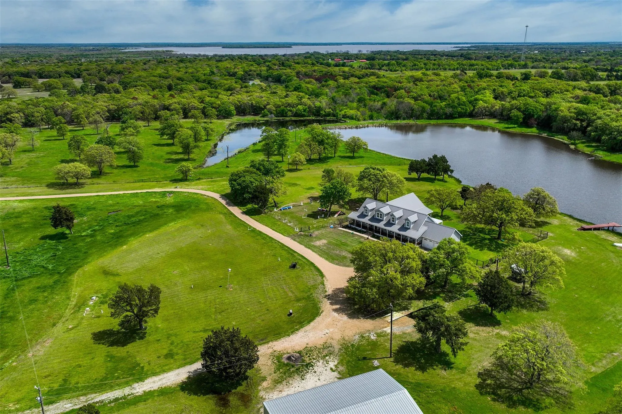 Dallas Prairie Region, TX Ranches for Sale - 263 Listings | Land And Farm