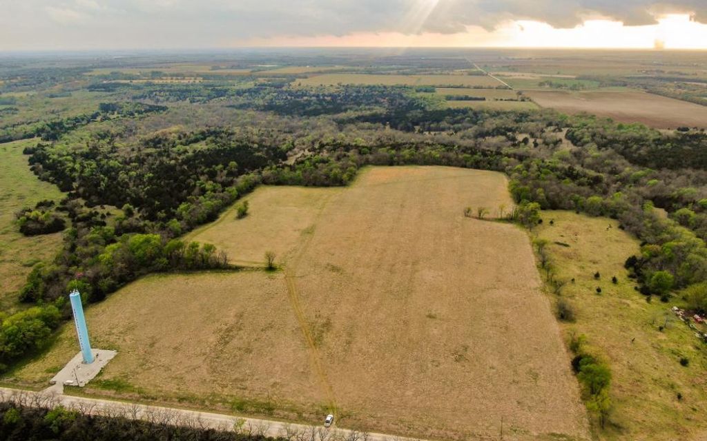 1414 acres, Kincaid, KS, Property ID: 9301518 | Land and Farm
