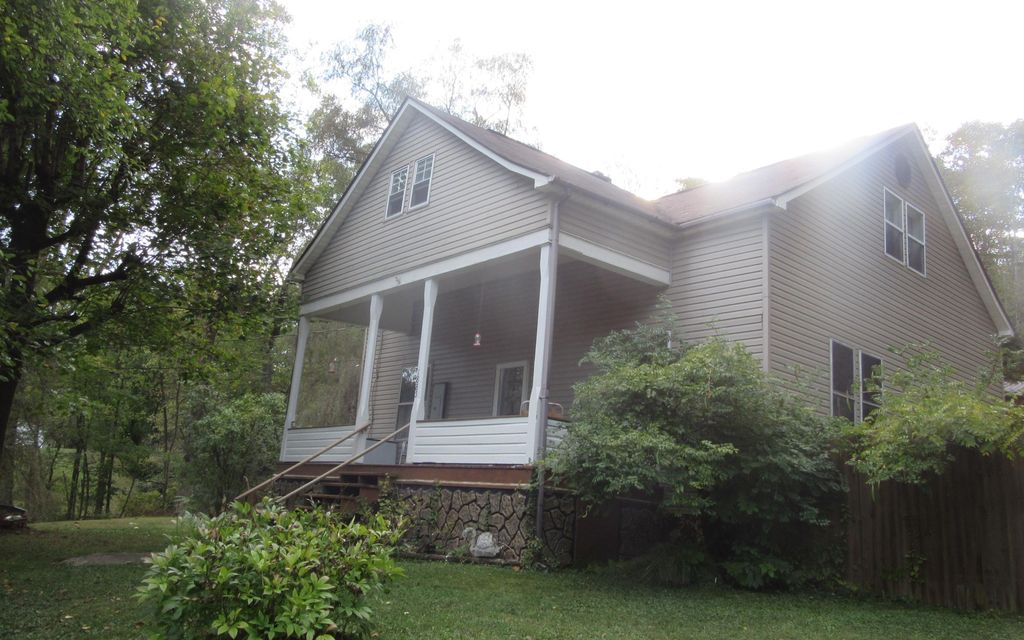 1 acre, Rupert, WV, Property ID: 10002455 | Land and Farm